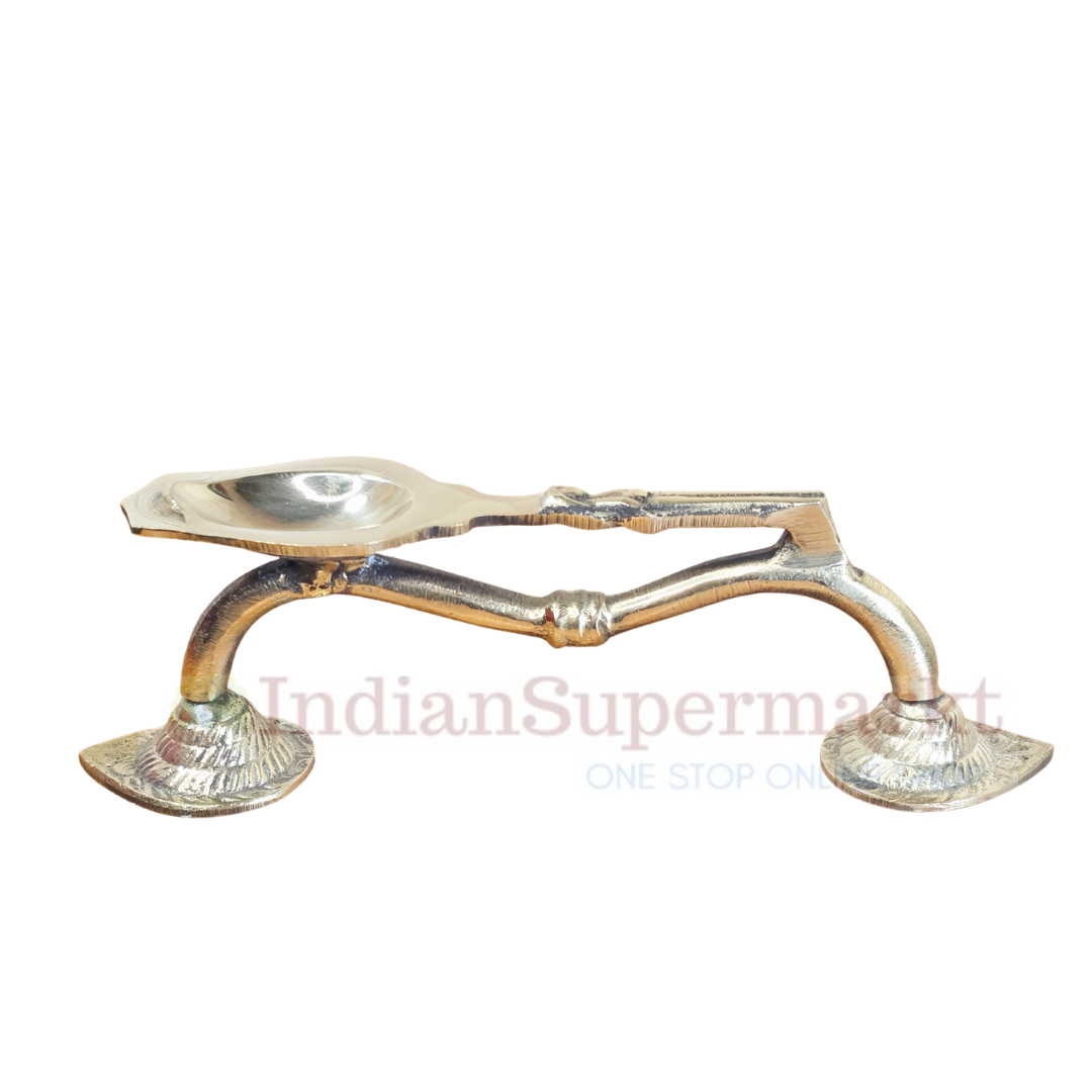 Brass Aarti Jyot with Long Handle – IndianSupermarkt